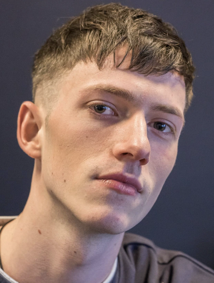 17+ Stylish Caesar Cut Men Looks to Try This Year - Men Inspire